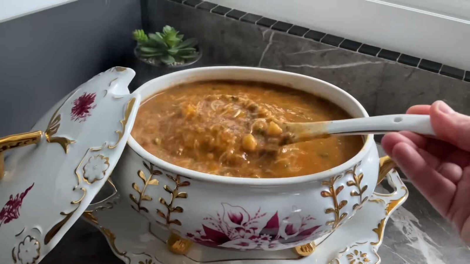 Harira Marocaine : Recette Traditionnelle de Soupe Marocaine
