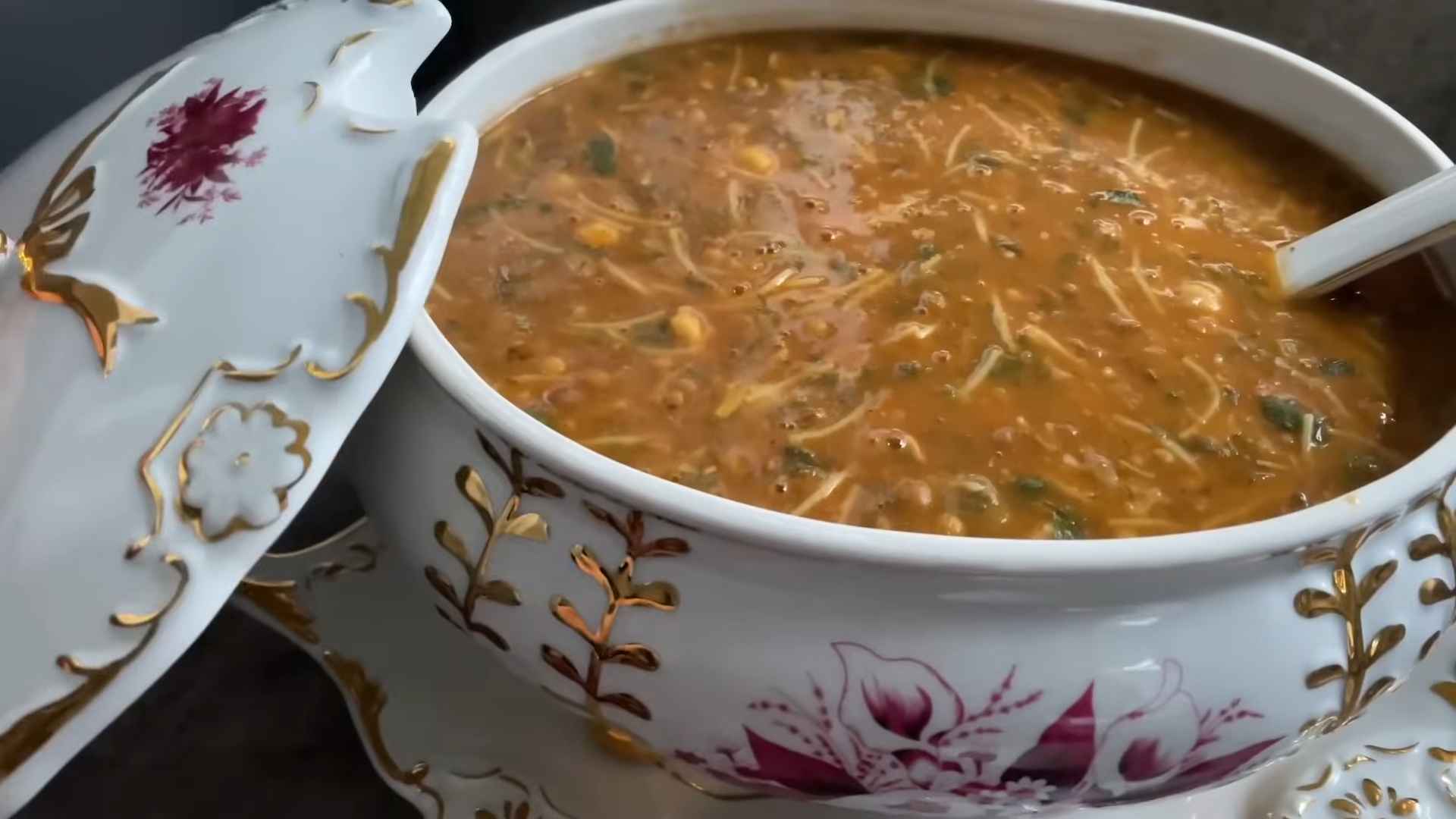 Harira Marocaine : Recette Traditionnelle de Soupe Marocaine